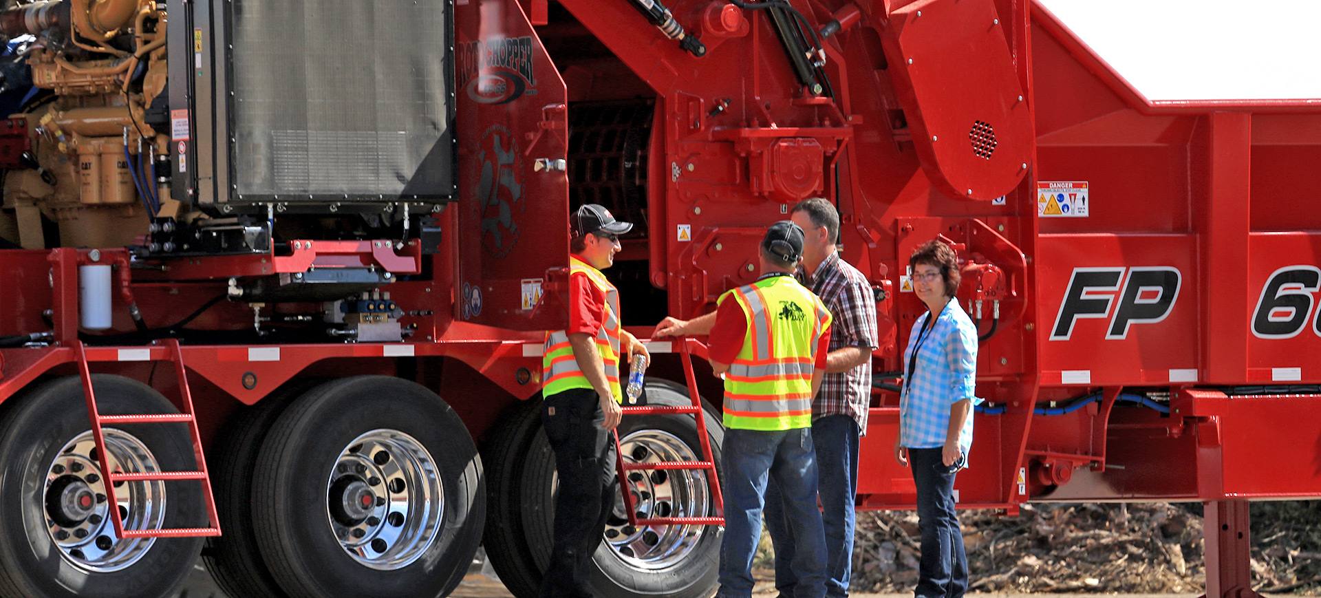 Horizontal Grinding Equipment Manufacturers | Rotochopper®