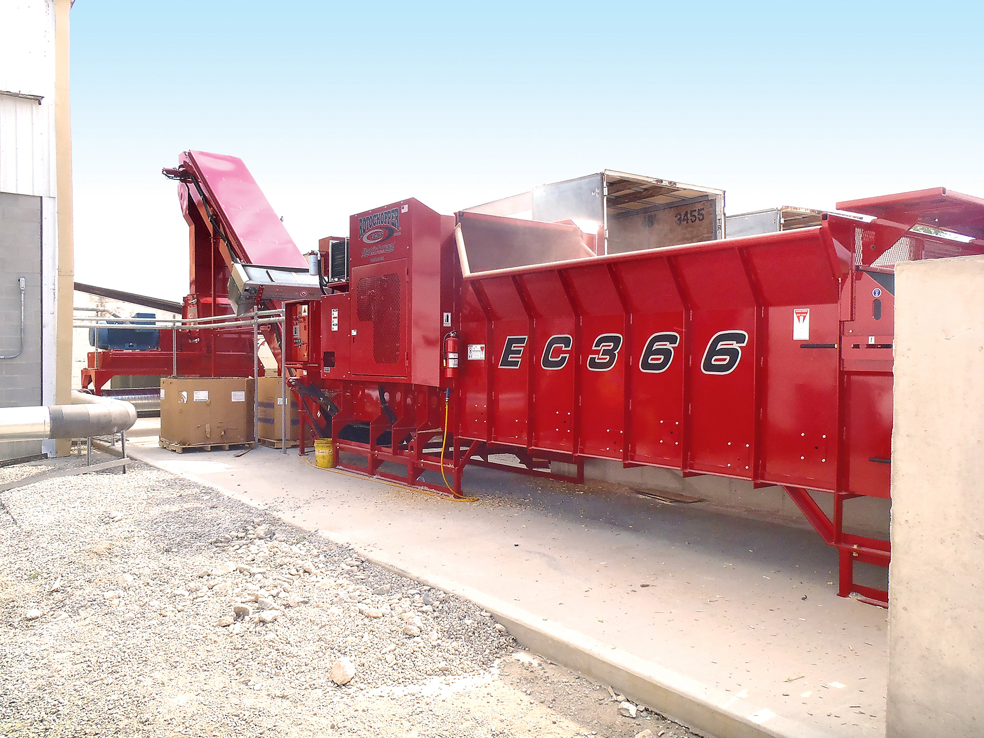 Grain + C&D Hammermill, Feed Grinder System & Equipment | Rotochopper® RMT