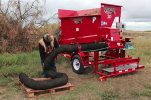 Mulch, Compost & Soil Bagging Machine, Equipment | Rotochopper® Go ...